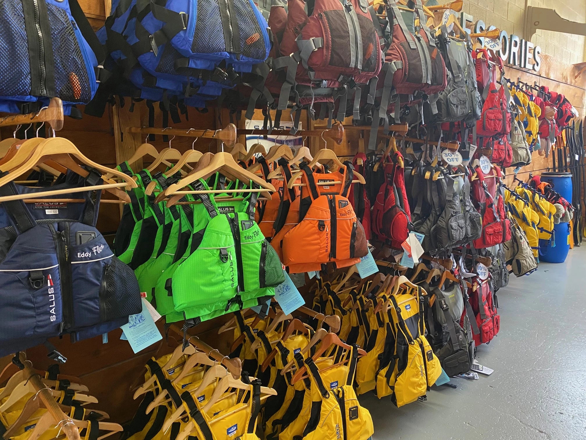 Personal Floatation Devices – The Complete Paddler